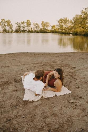 Amy Custer and Devin Remaklus' Wedding Website