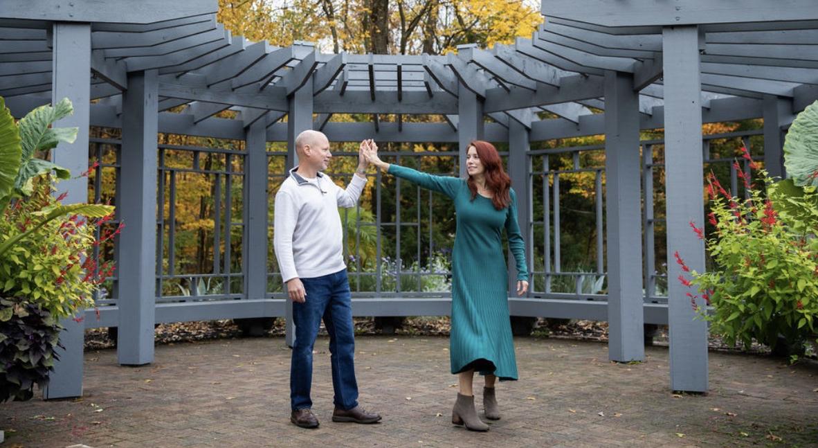 Sara Thomas and James Borton's Wedding Website