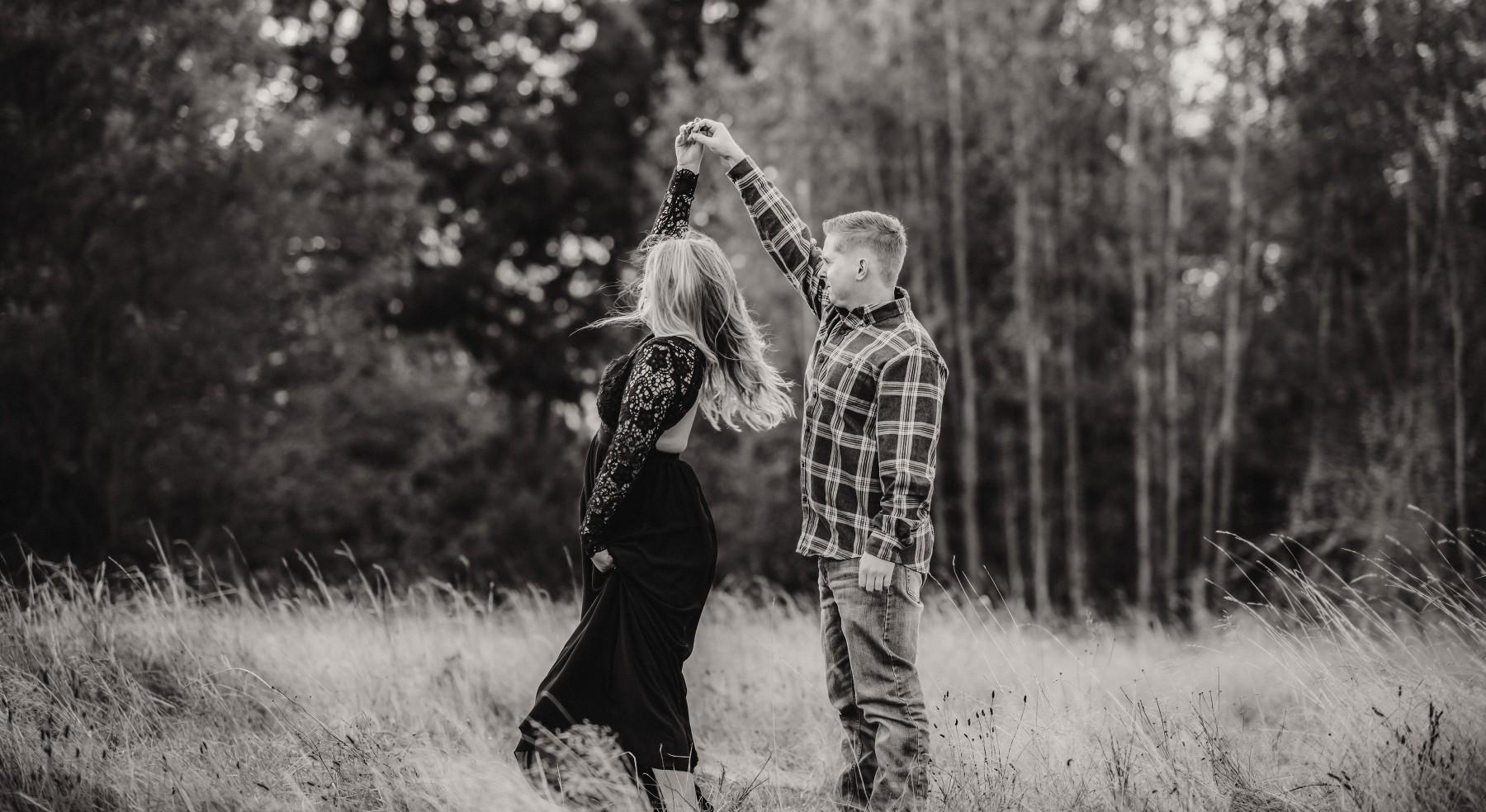 McElle Holsten and Jason Scott's Wedding Website