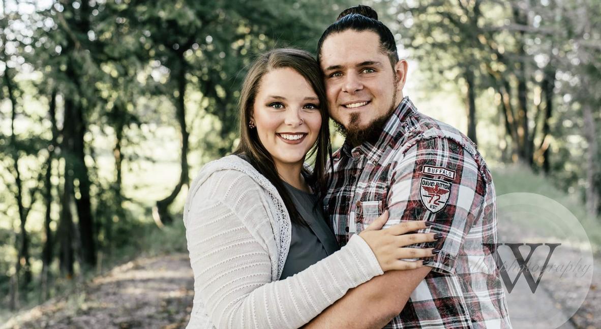 Ashlie Owen and Michael Feltz's Wedding Website