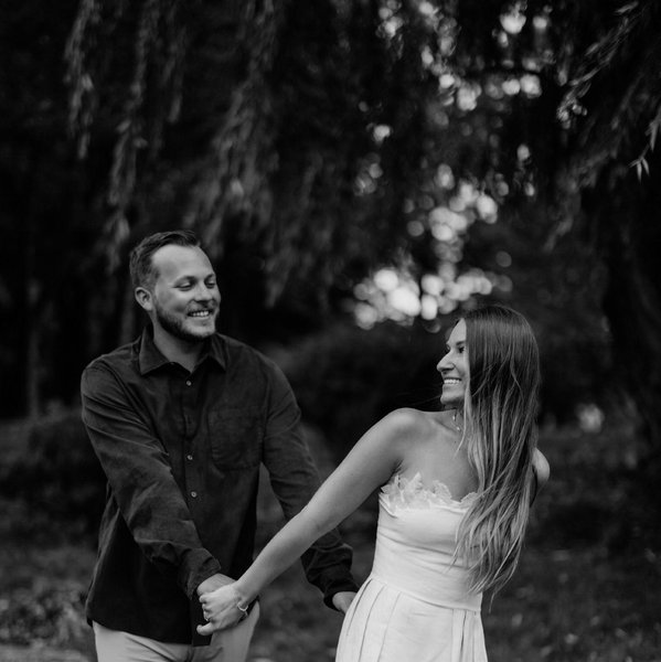 Halley Zanville and Brandon Barber's Wedding Website