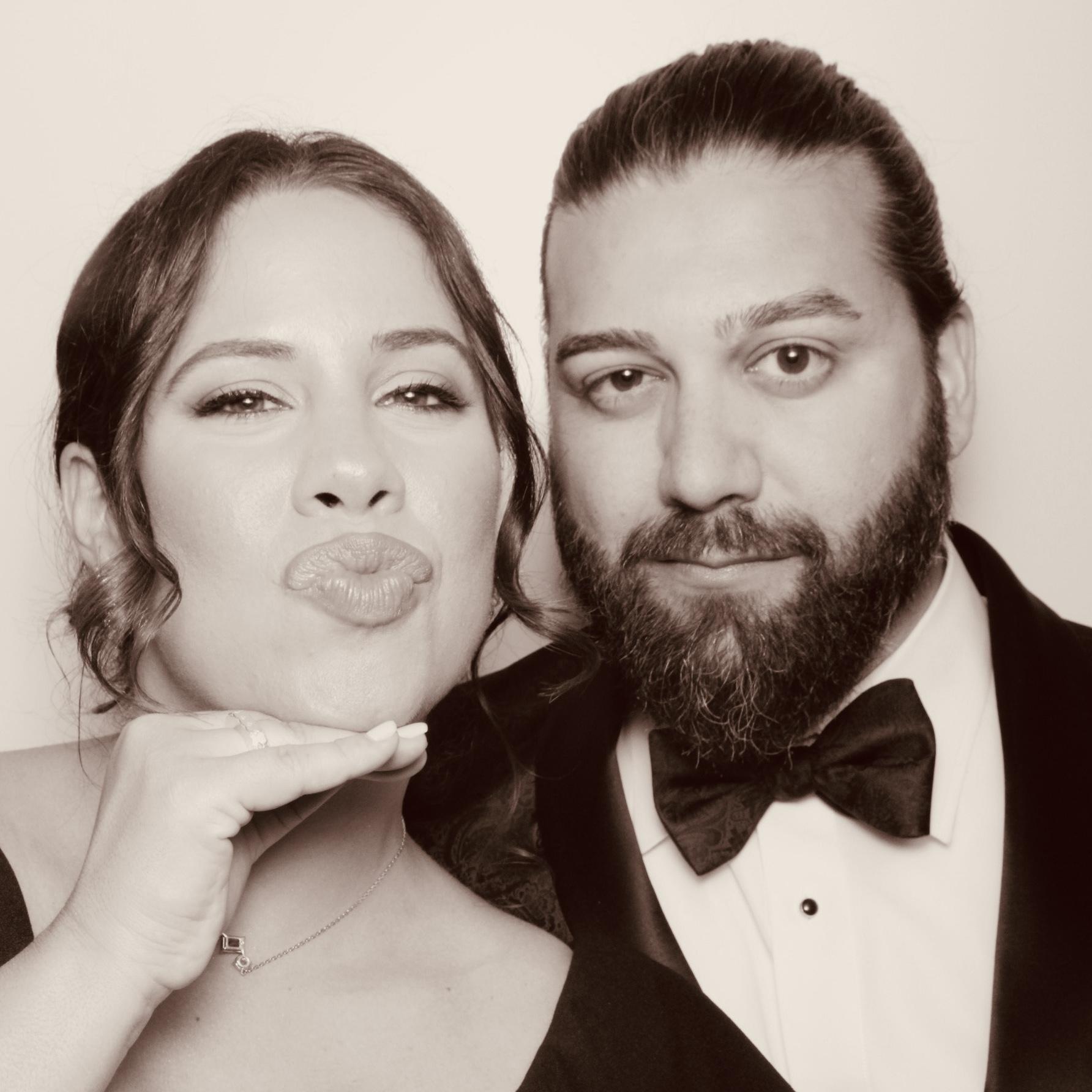 Claudia Gil and ZeShan Khan's Wedding Website