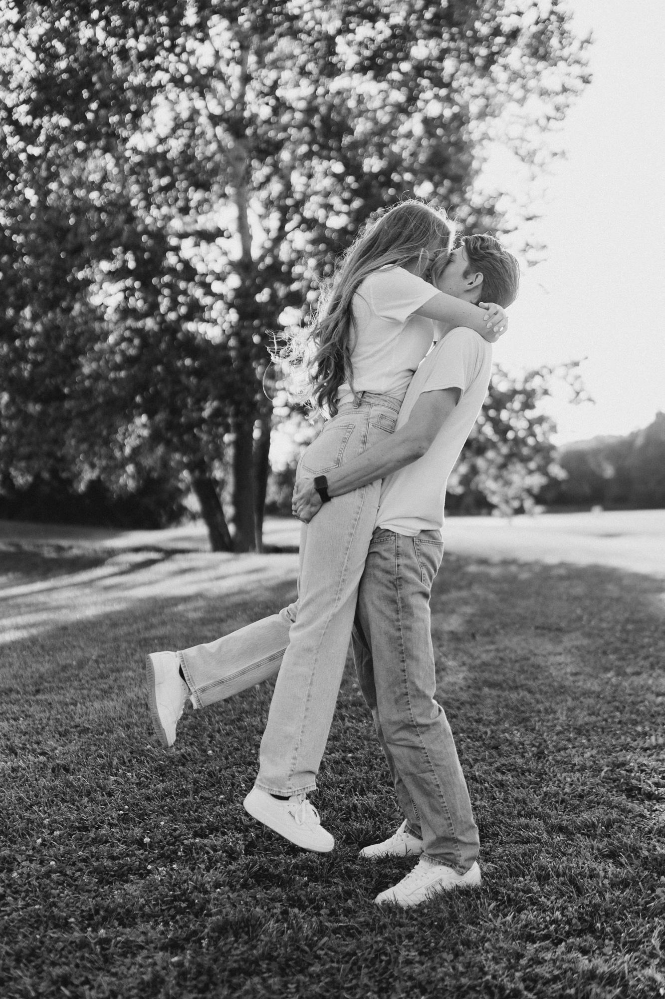 Brooke Wellington and Cole Dewey's Wedding Website