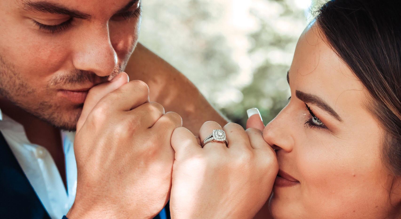 Taylor Keeping and Julian Smith's Wedding Website