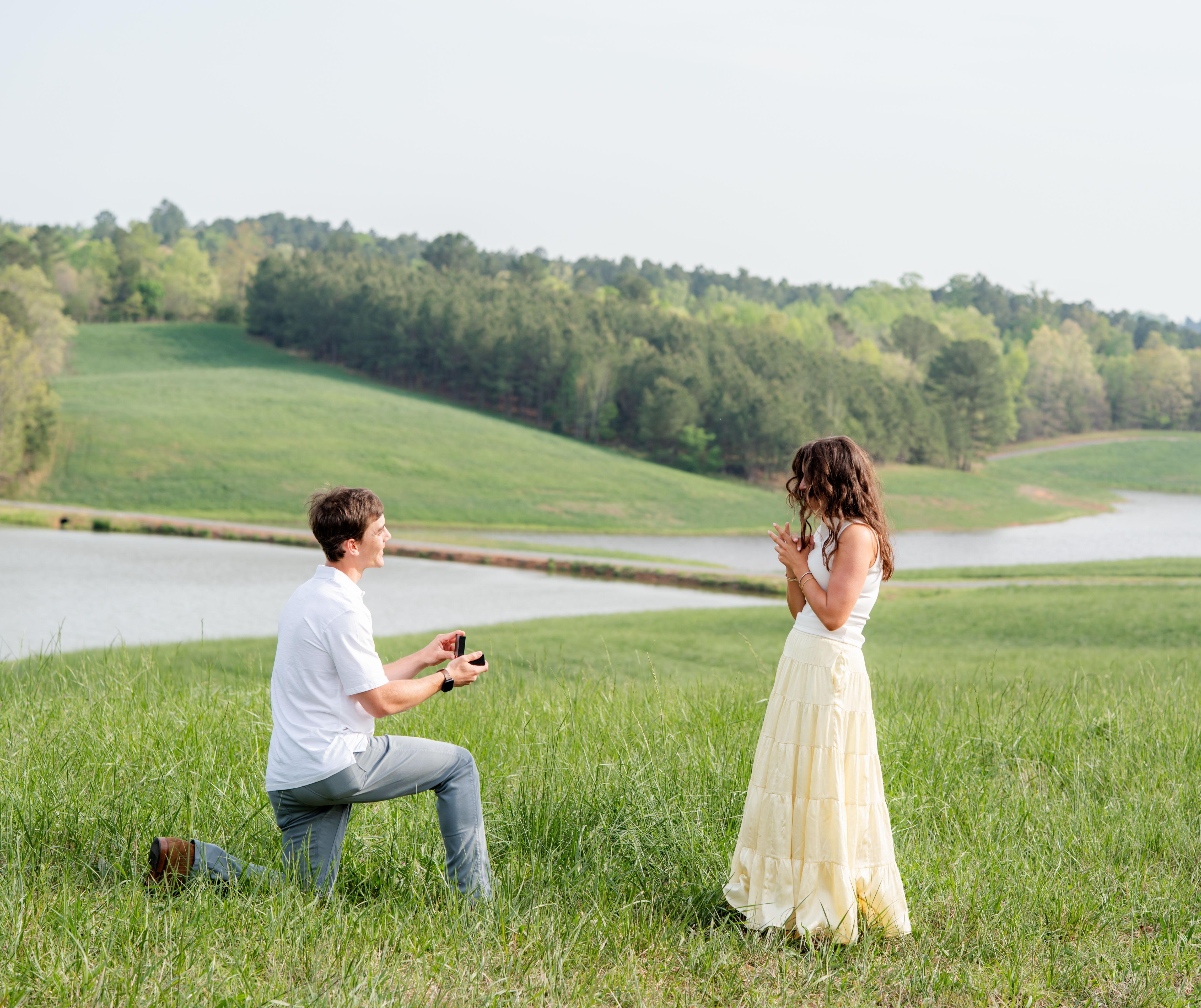 Julia Grace Hogan and Matthew Hunter Shaw's Wedding Website