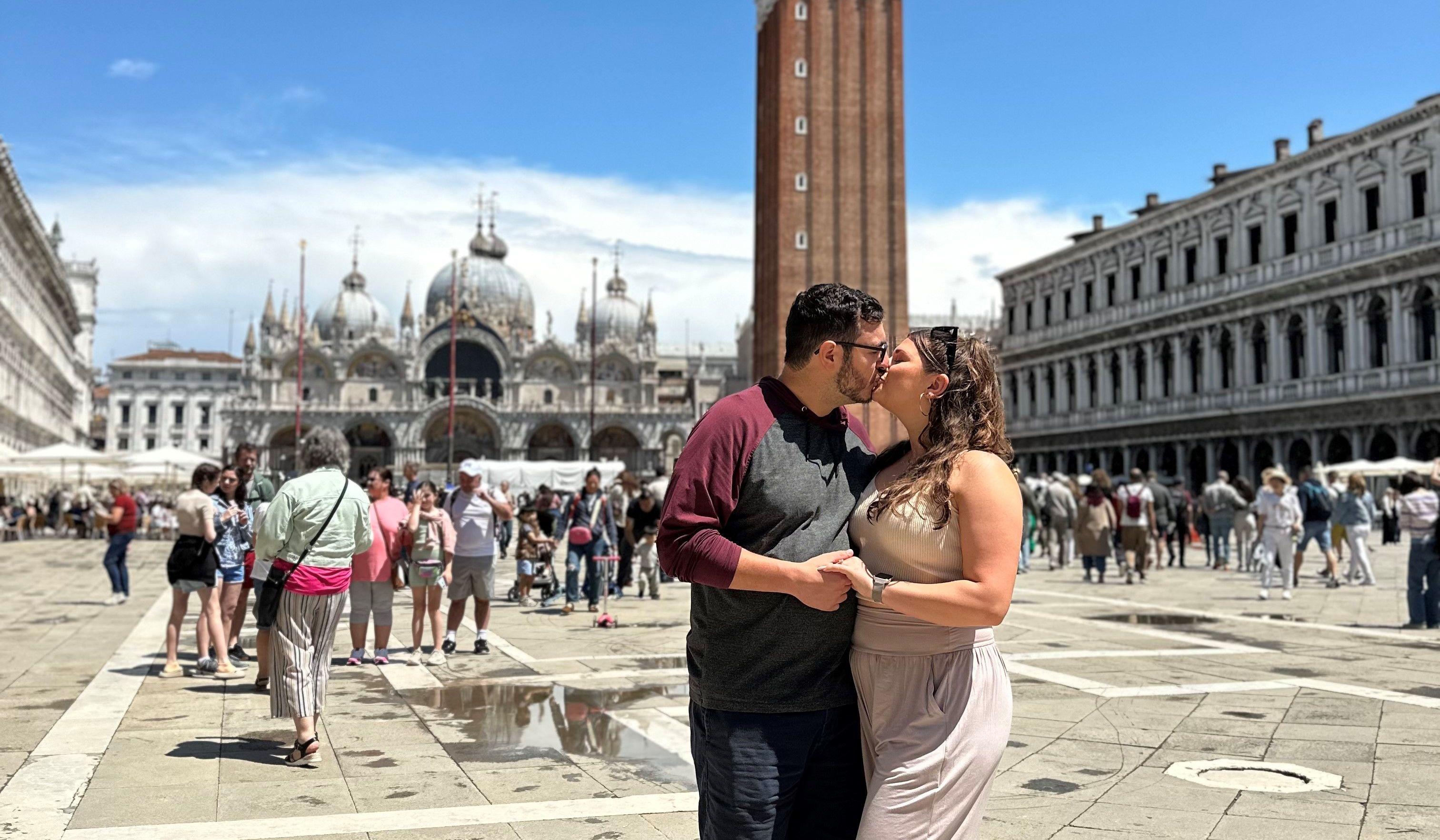 Samantha Frost and Christopher Deck's Wedding Website