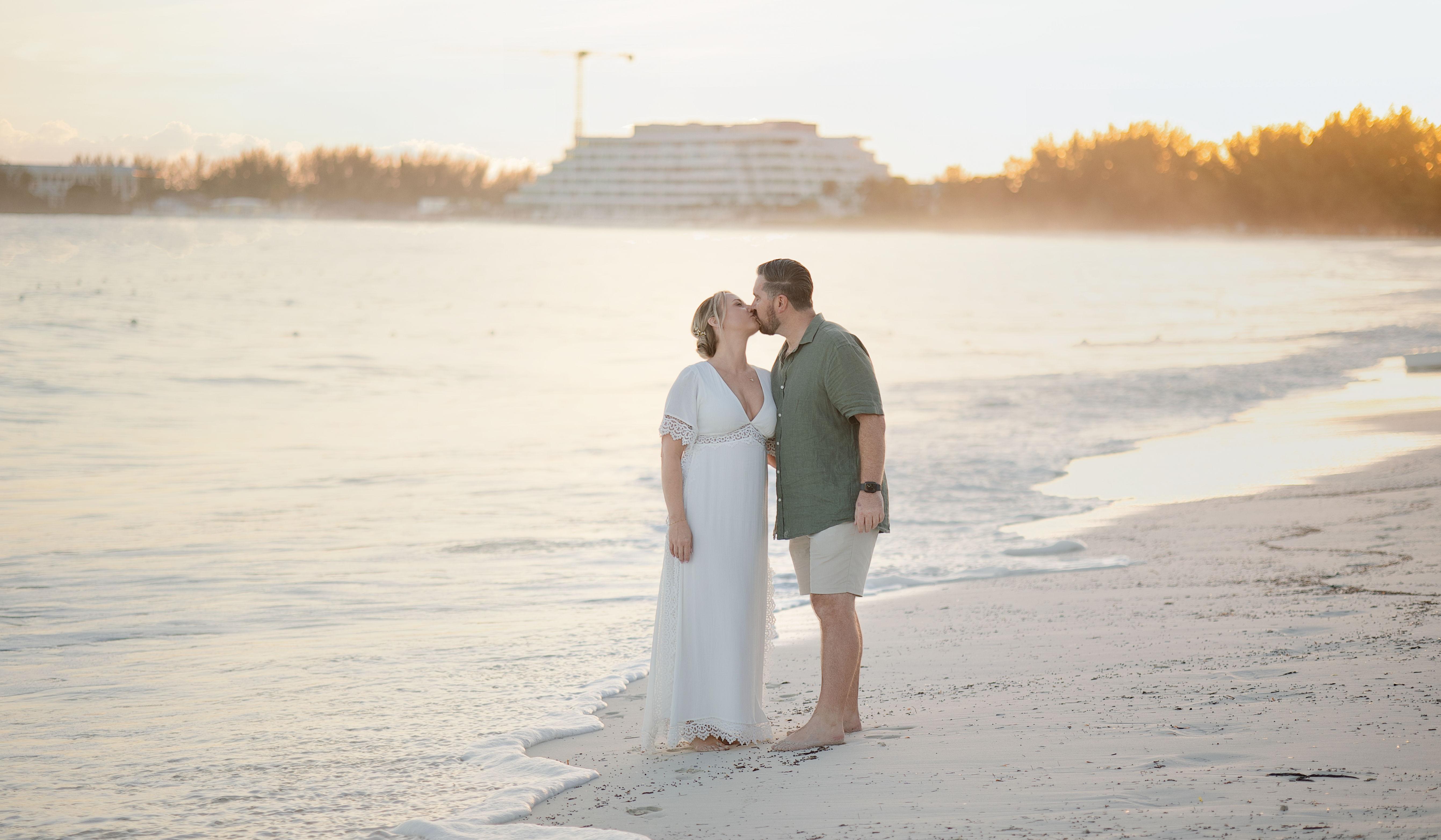 NICOLE NAQUIN and IAN HILL's Wedding Website