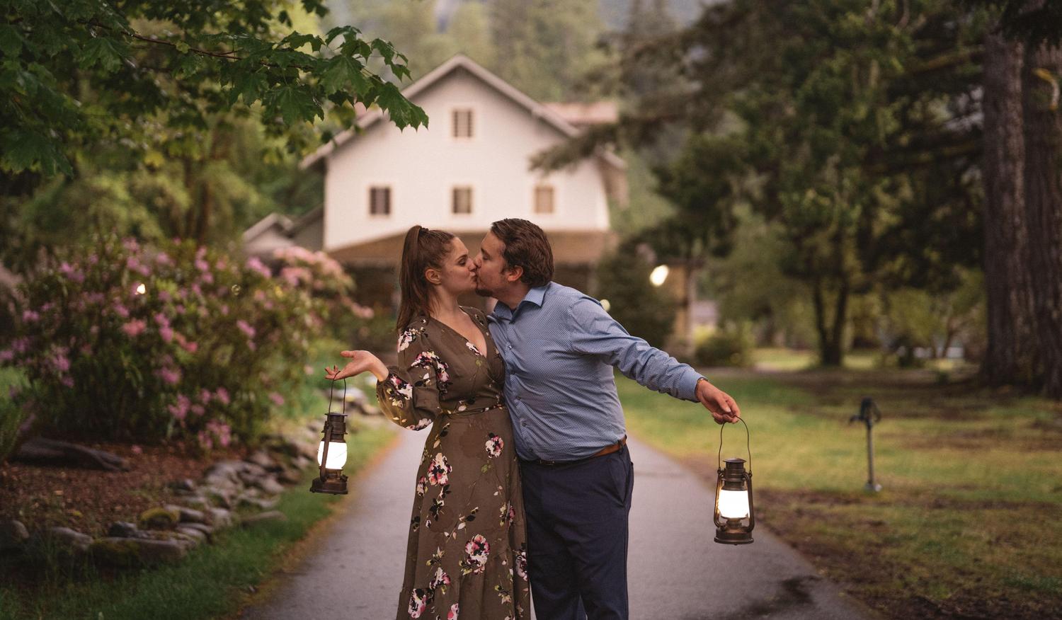 Angela Ghannam and Austin Pakkala's Wedding Website