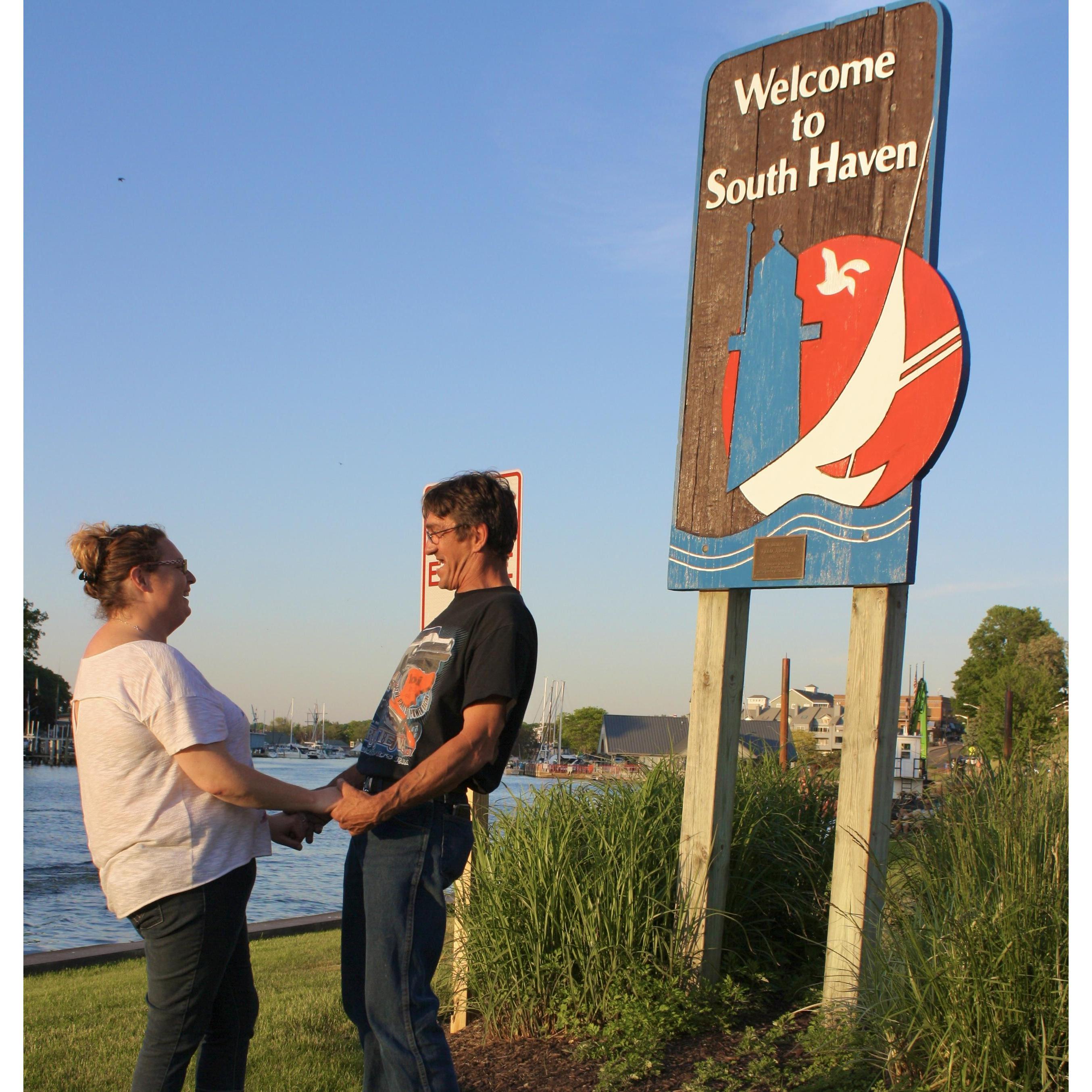 Amber Slater and Paul Walls' Wedding Website