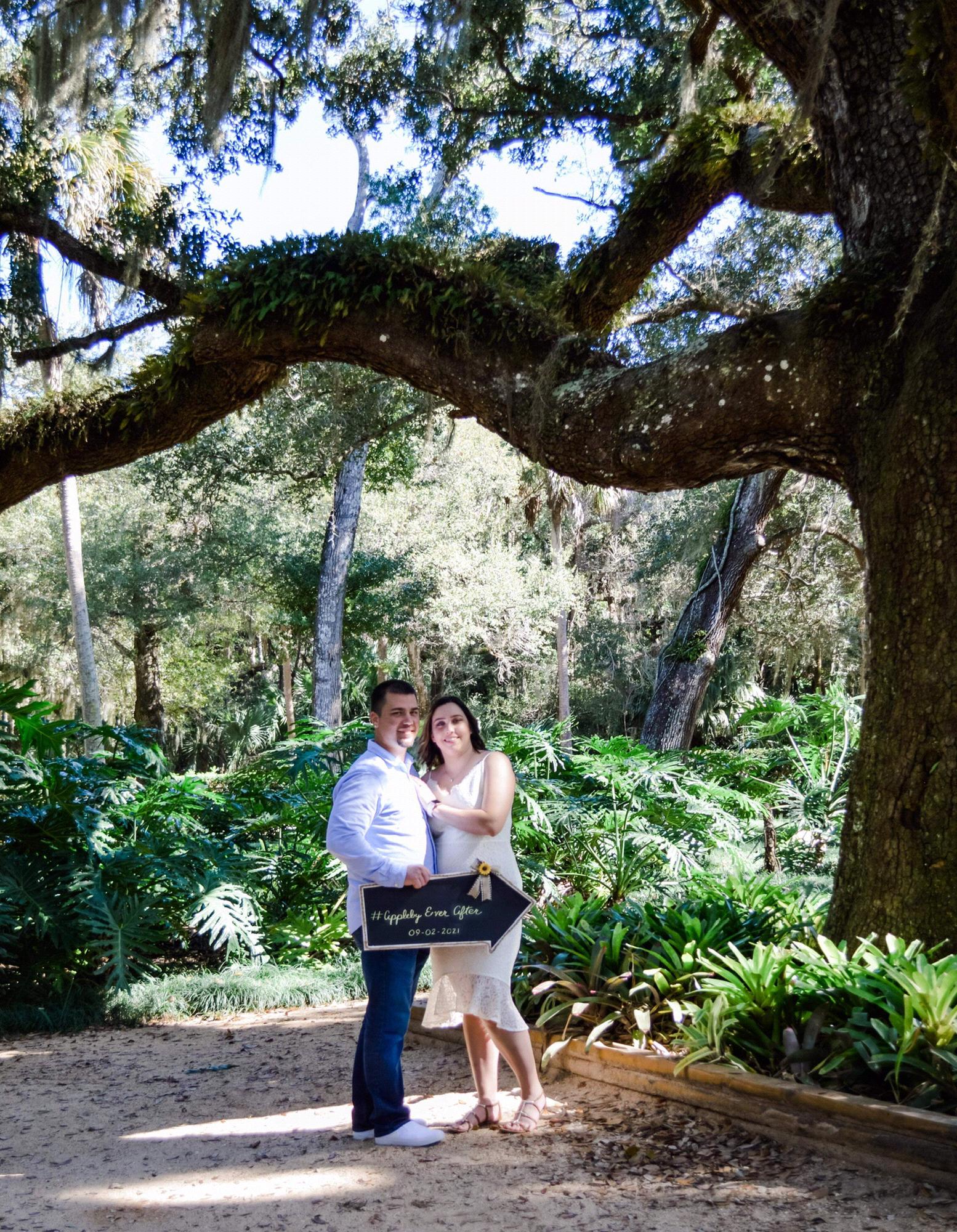 Christina Elizabeth Wessel and William Joseph Appleby's Wedding Website