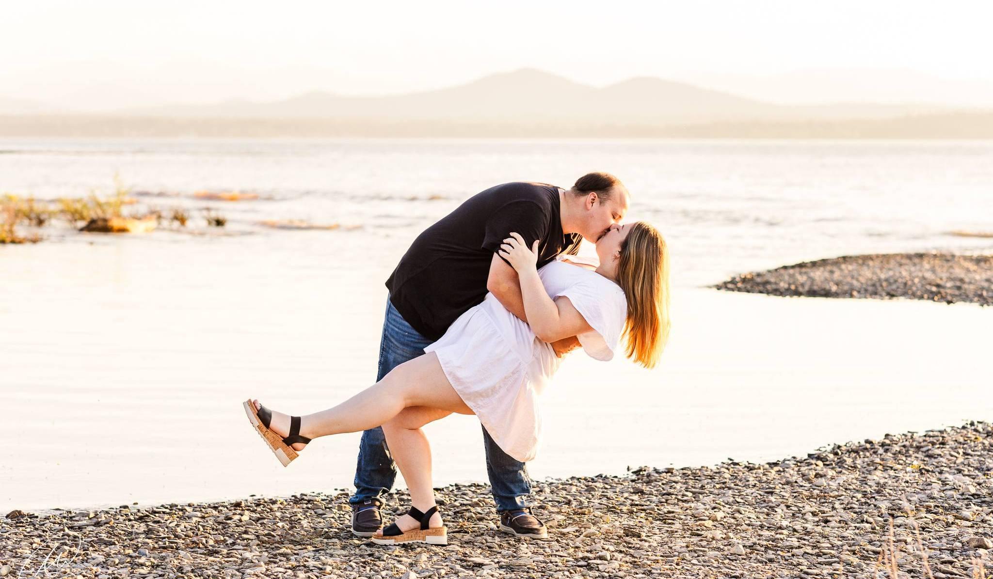 Hunter Buxton and Caleb Earle's Wedding Website