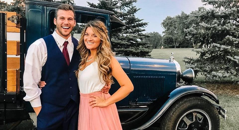 Elise Duncan and Caleb Collins' Wedding Website