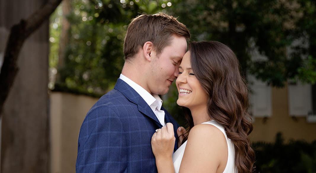 Sarah Noble and Ross Huggins' Wedding Website