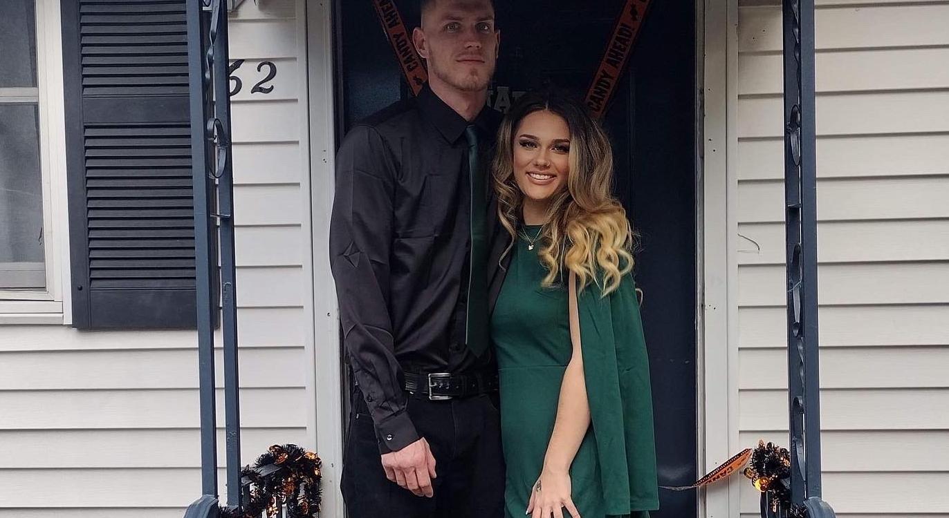 Savannah Foster and Taylor Johansen's Wedding Website