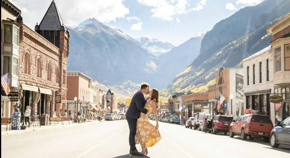 Emily Rosen and Ari Steinberg's Wedding Website