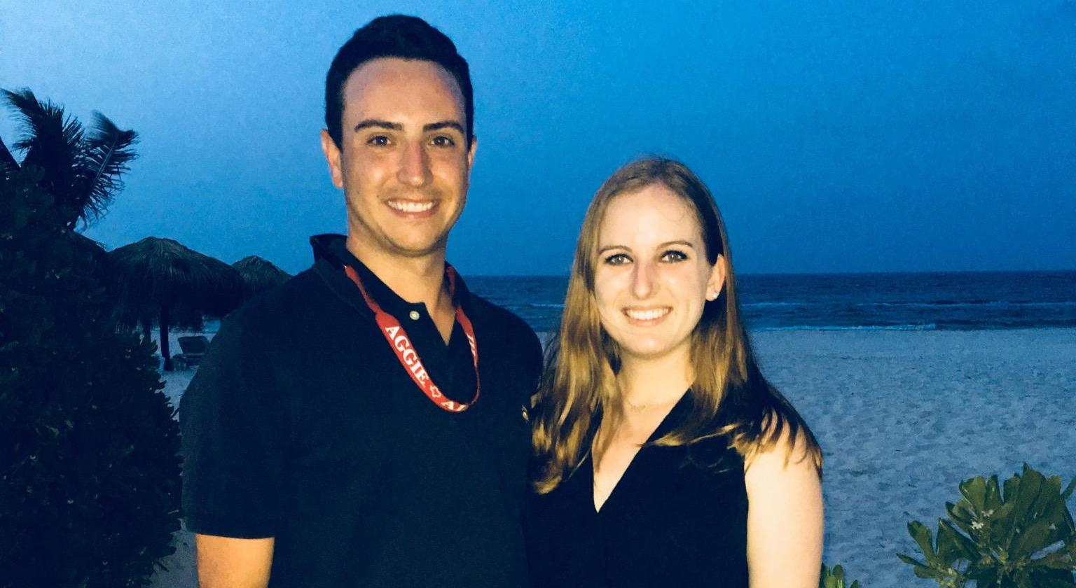 Kimberly Fernandez and Christopher Trahan's Wedding Website