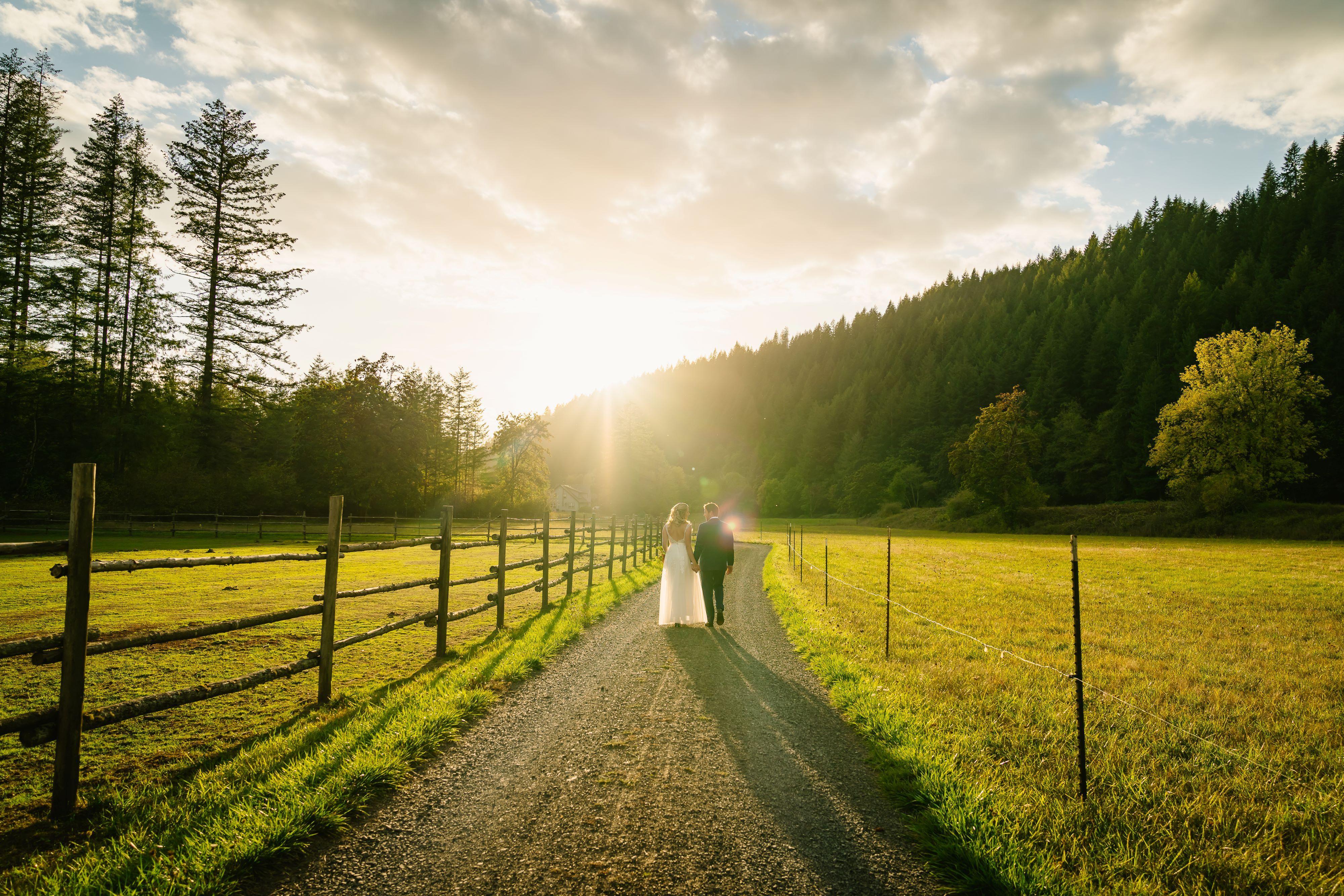 Pomeroy Farm - Wedding Venues - Zola