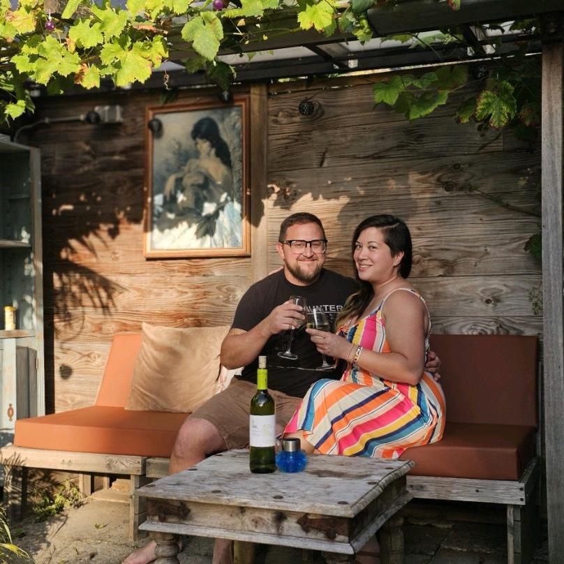 Chris Bilecki and Veronica Robinson's Wedding Website