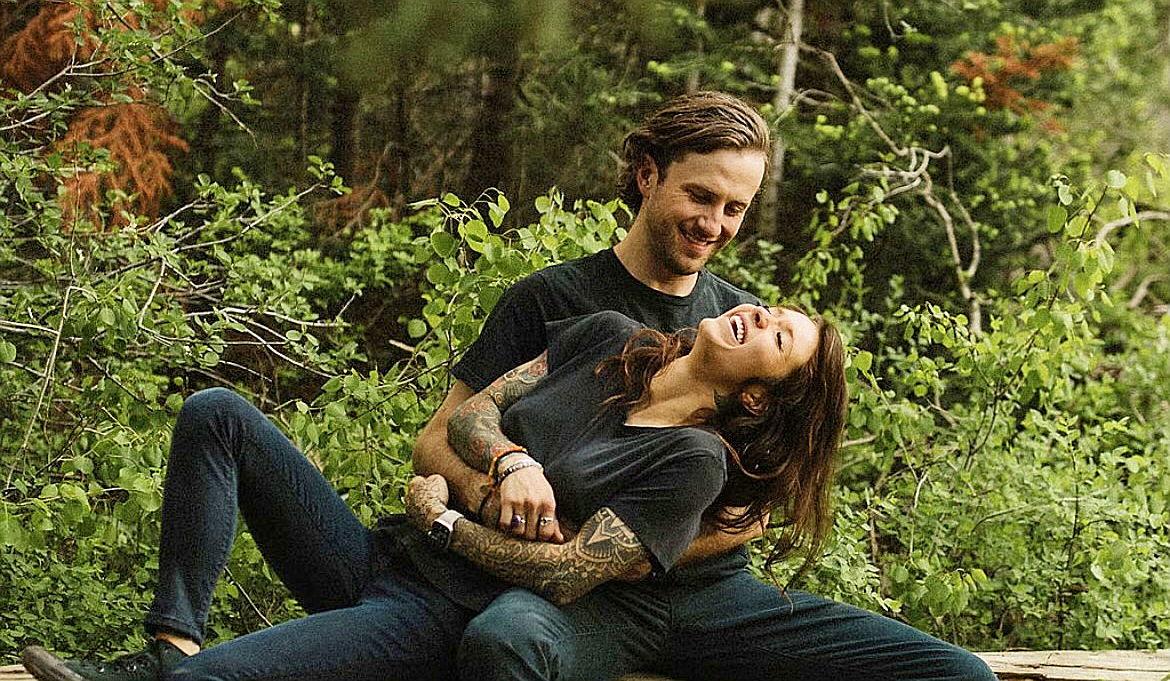 Allison Jeffery and Jason Brown's Wedding Website