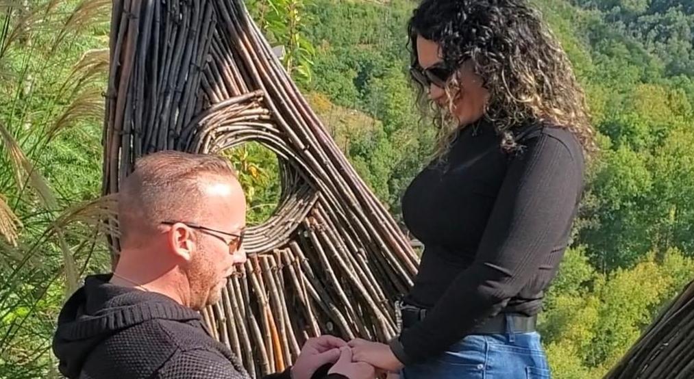 Lisa Wesolowski and Daniel Delaney's Wedding Website