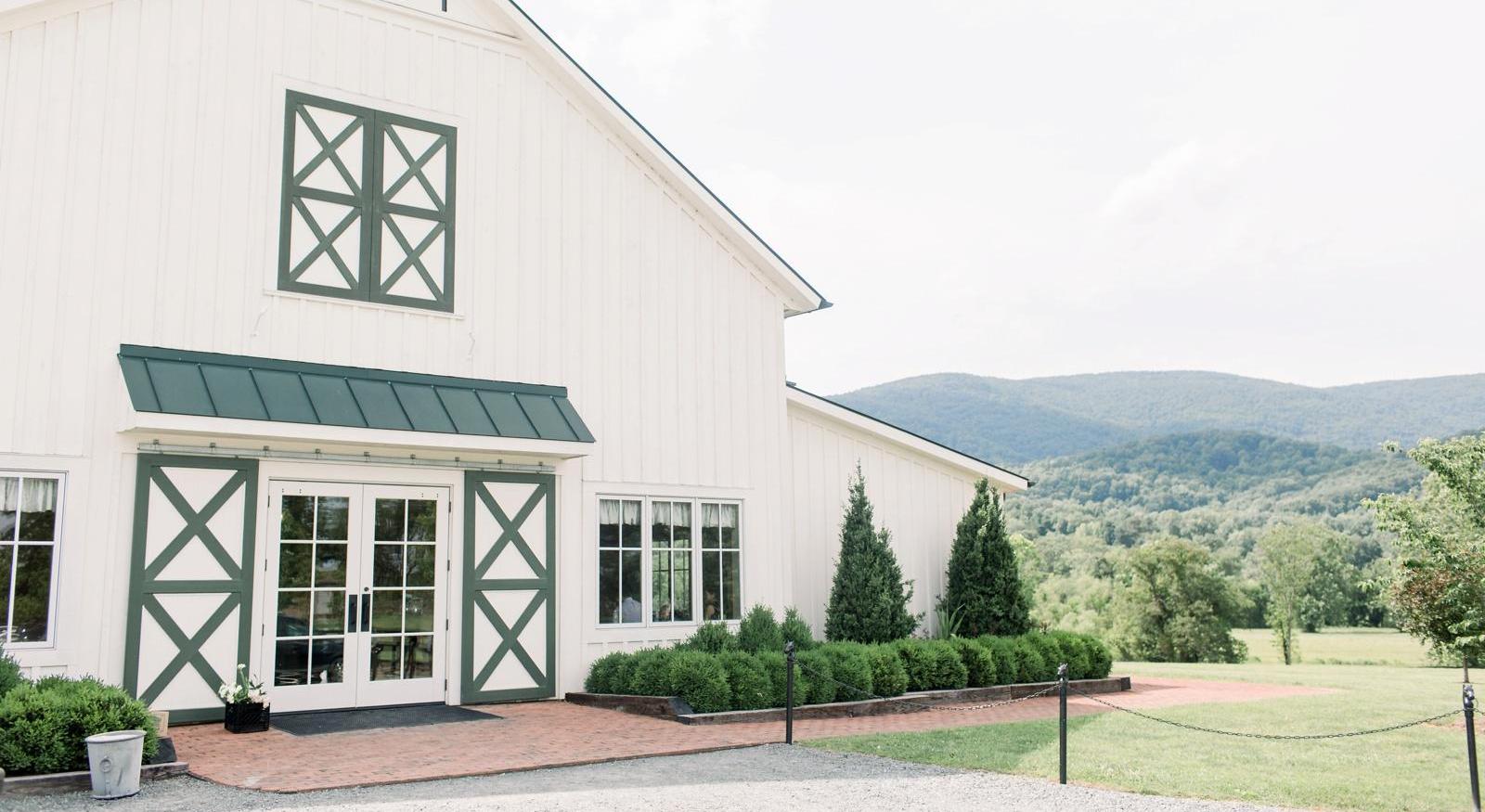 Lauren Prezioso and Mark Edwards' Wedding Website