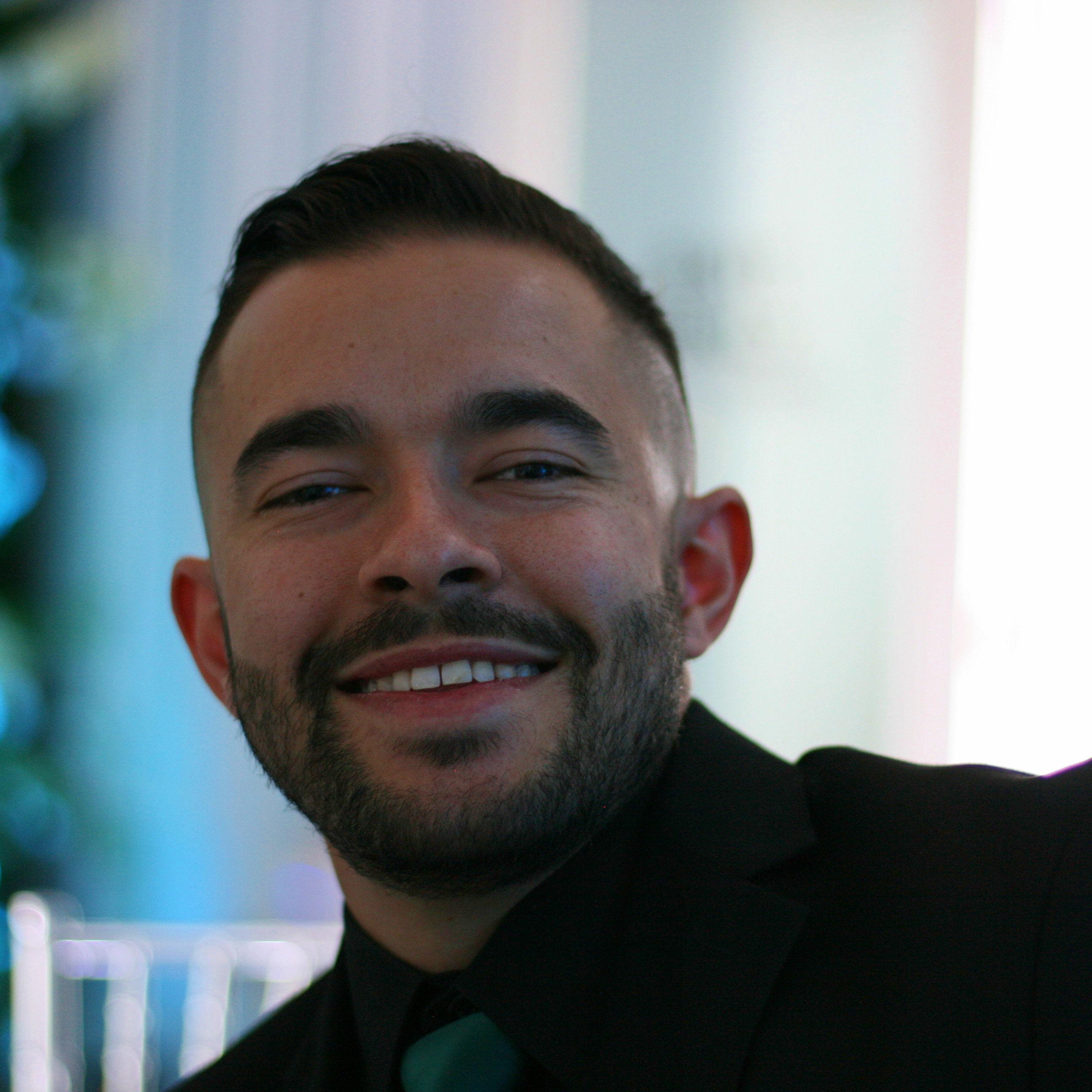 Analycia Tzi and Timothy Gosney's Wedding Website