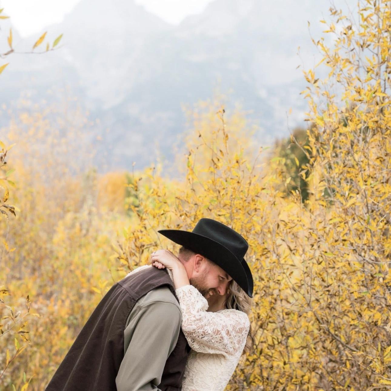 Alison Tarpley and Elliot Blevins' Wedding Website