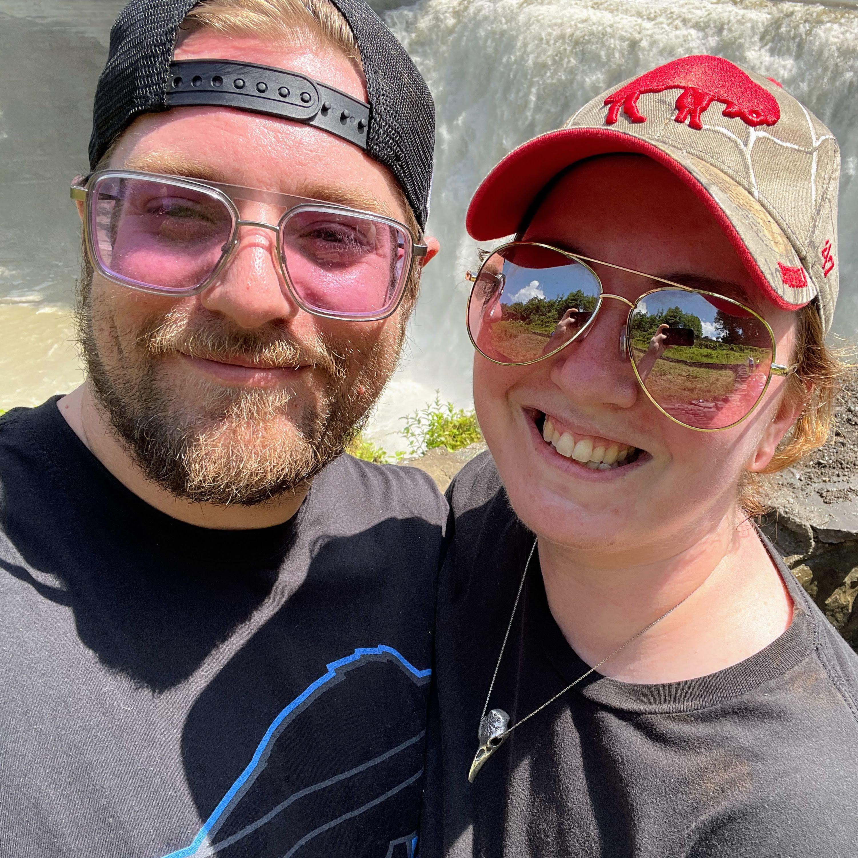 Aaron Garland and Heather Miller's Wedding Website