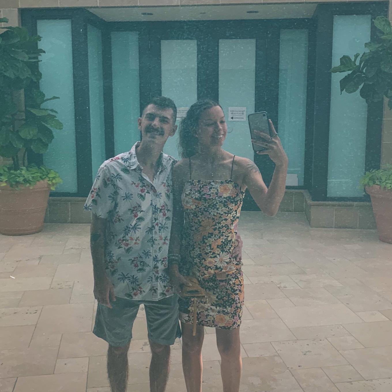 Holly Rowe and Micah Filizetti's Wedding Website