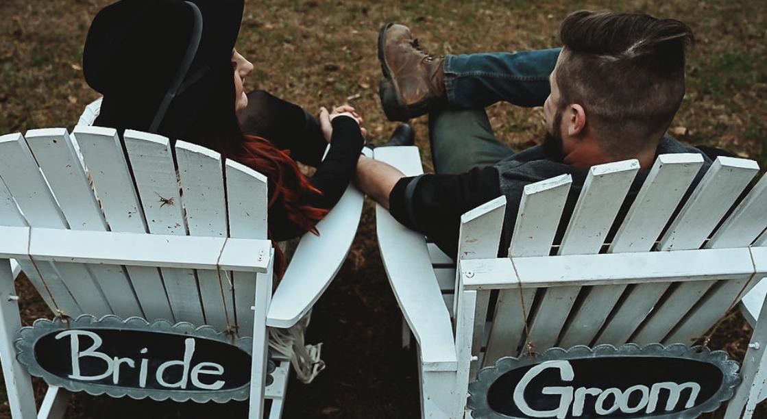 Kc Calhoun and Jake Gayton's Wedding Website