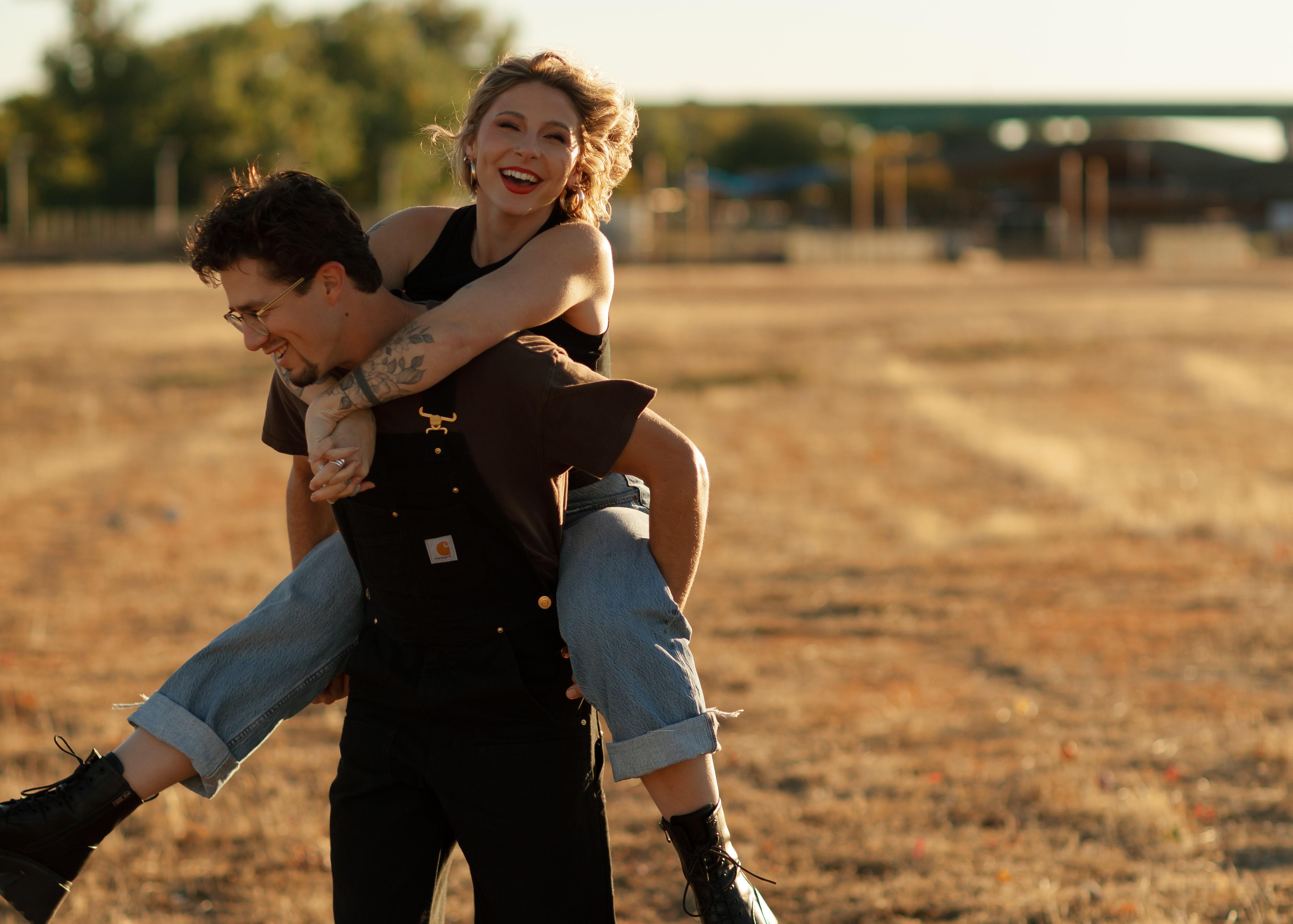 Delaney Graham and Mitchell Landry's Wedding Website