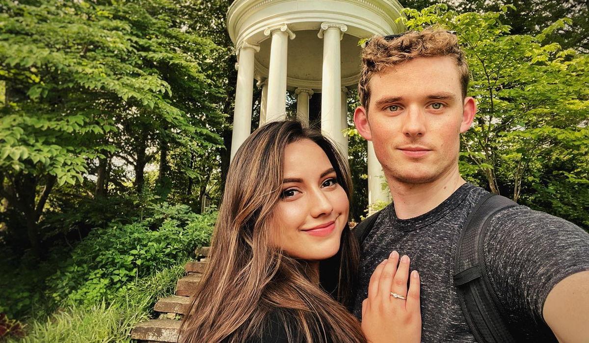 Kate Ponce and Brandon Clay's Wedding Website