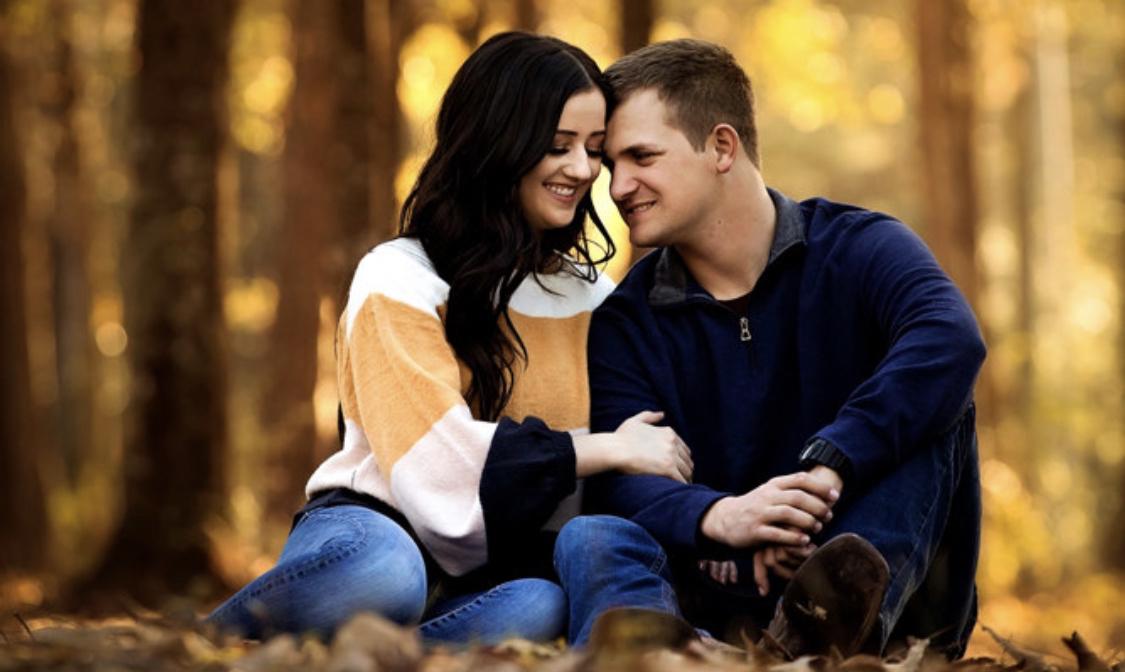 Mallory Marshall and Hunter Hollier's Wedding Website