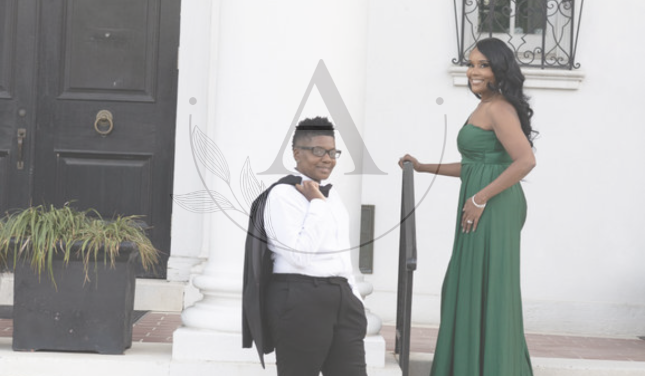 Kyndra Williams and T Brown's Wedding Website