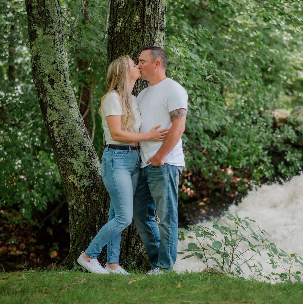 Gillian Lozinak and David Newkirk Jr.'s Wedding Website