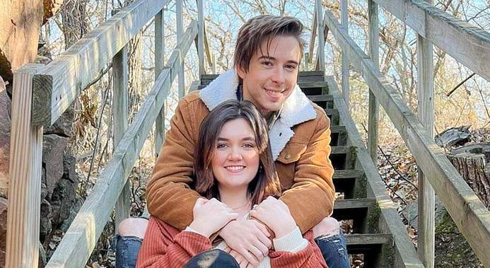 Hannah Sweazy and Nathan Perkinson's Wedding Website