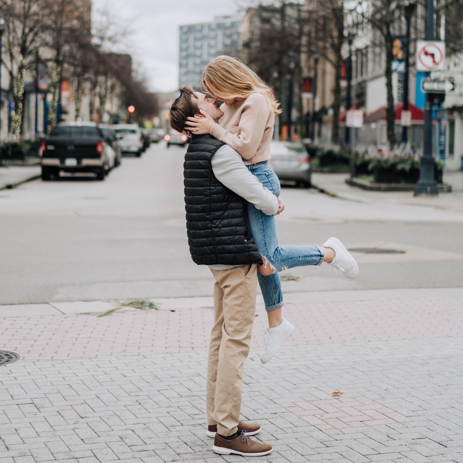 Jordan DeVries and Tessa Foltz's Wedding Website