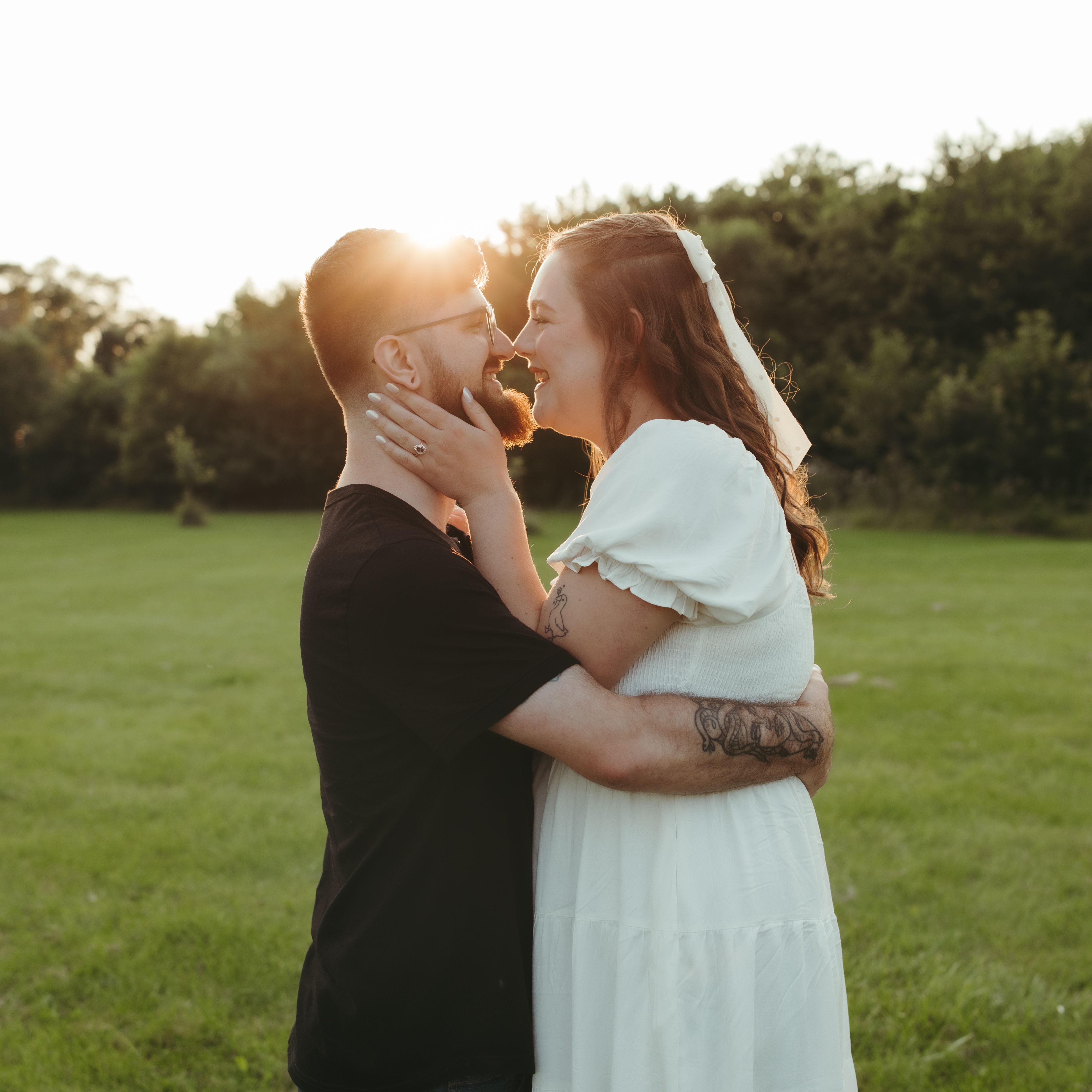 Cheyenne Thompson and Cody Hildman's Wedding Website