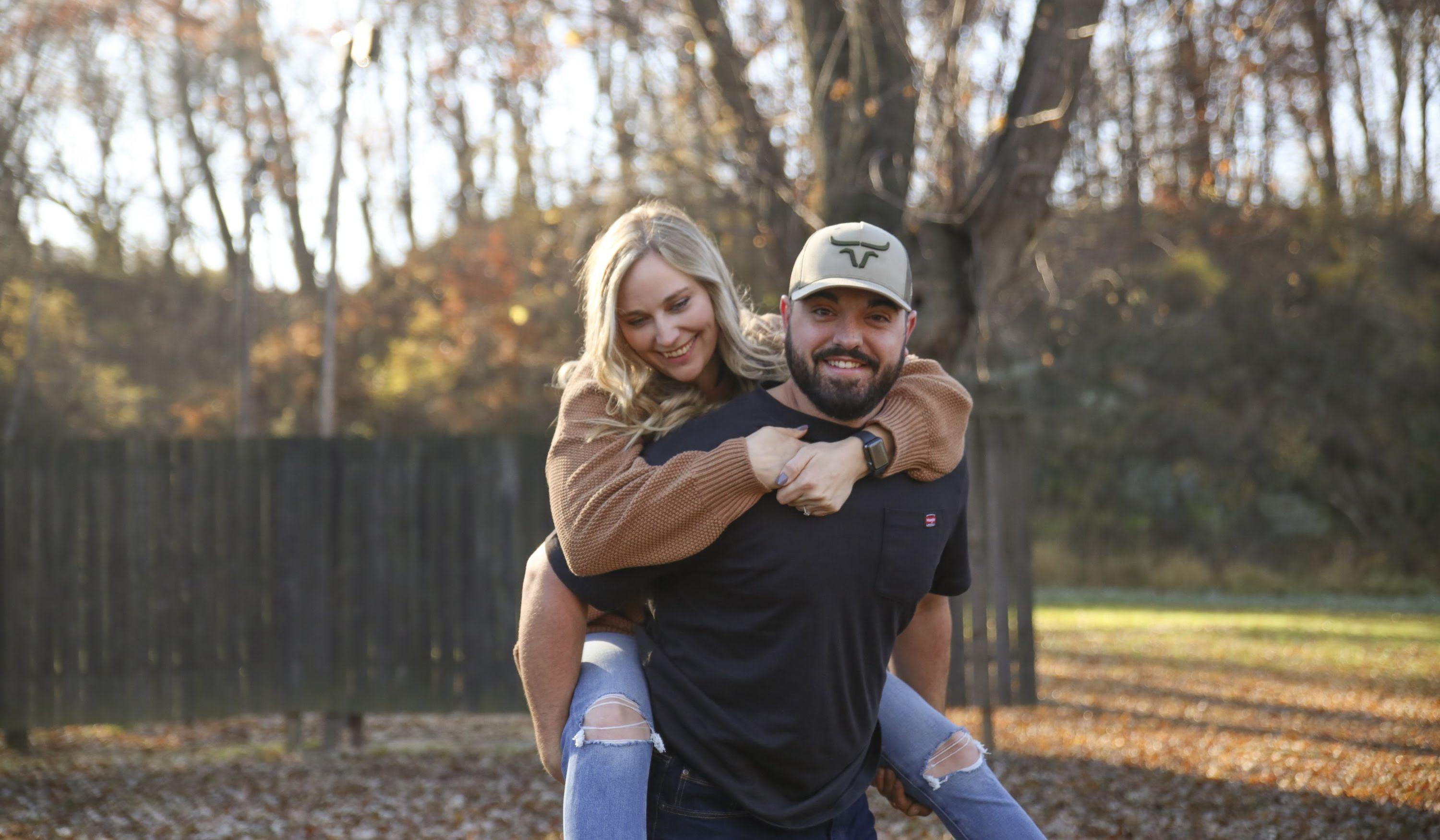 Megan Giddings and Ian Grosch's Wedding Website