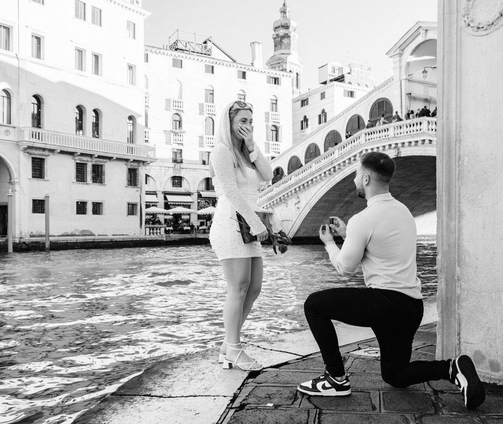 Amy Mulgrew and Sean Ferran's Wedding Website