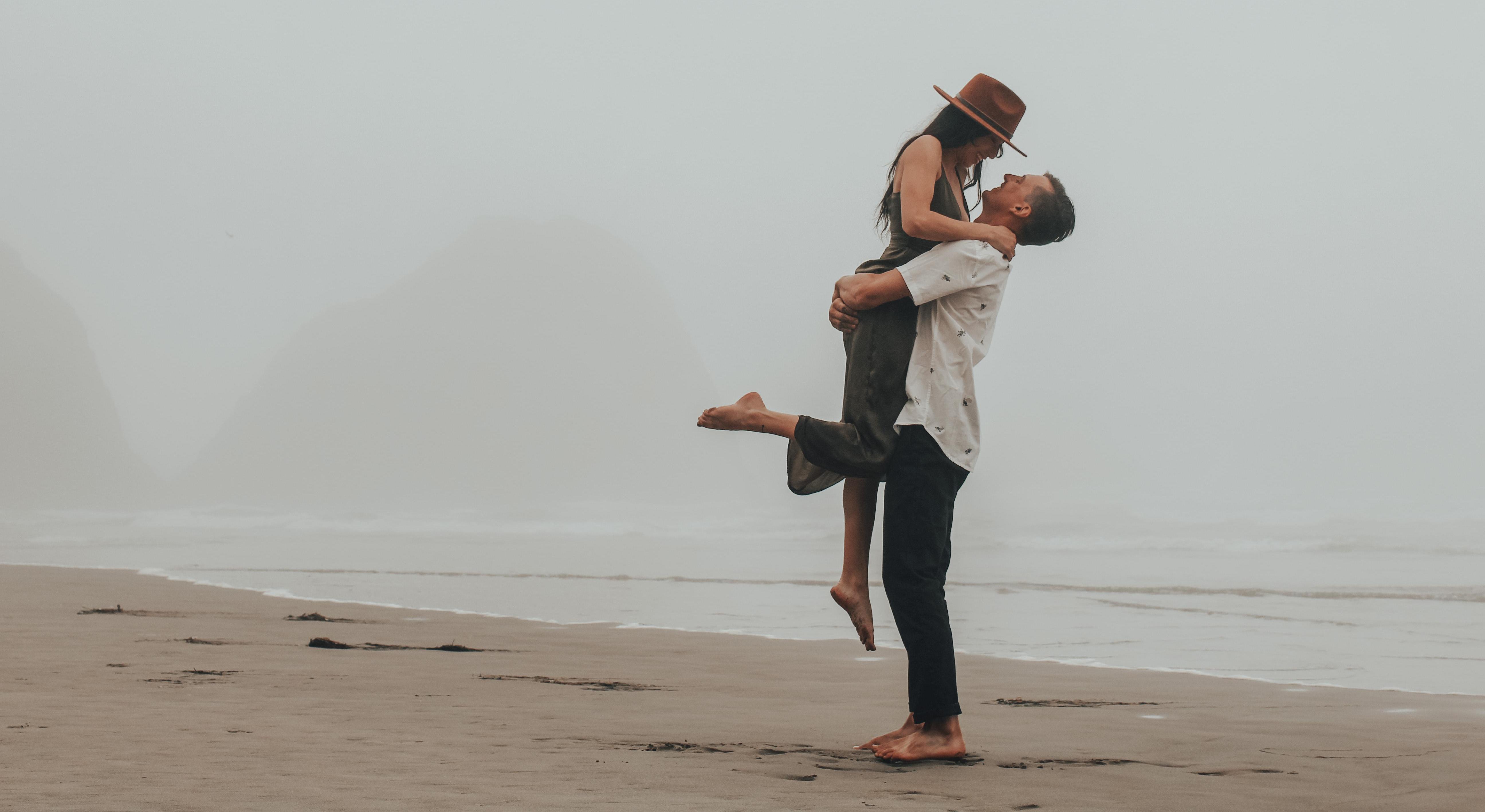 Emma Lawless and Casey Capps' Wedding Website