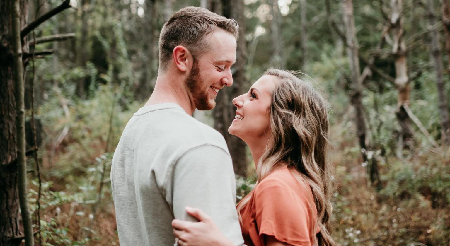 Sara Riggs and Joshua Groves' Wedding Website