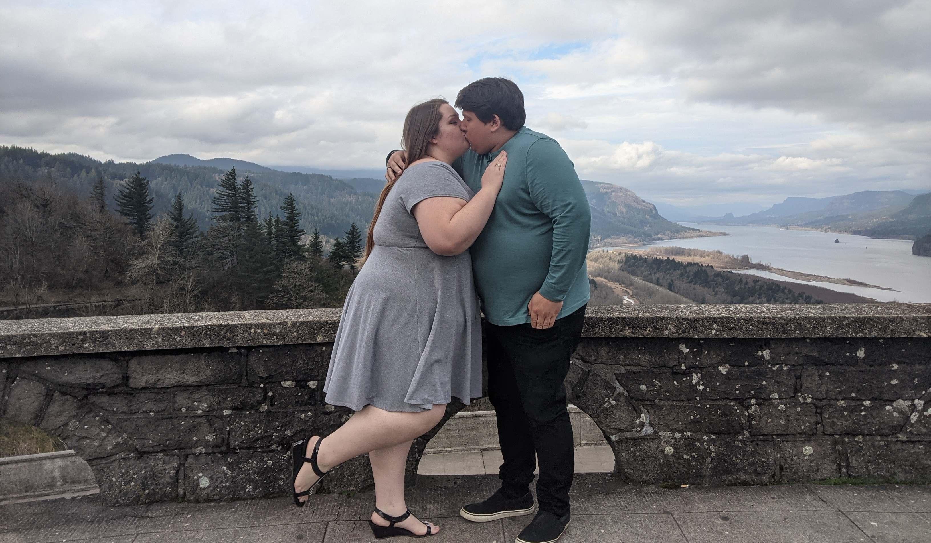 Karilynne Miller and Andrew Osburn's Wedding Website