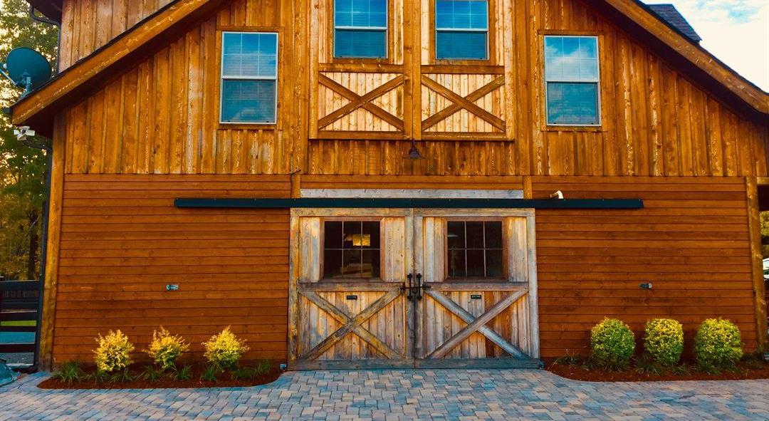 Kaitlyn Welch and Will Smarr's Wedding Website