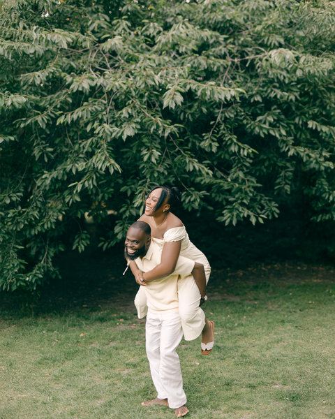 Isio Orogun and Adediran Saseyi's Wedding Website