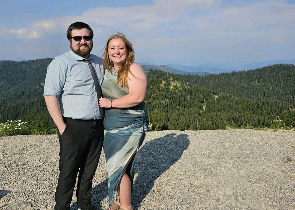 Tessa Smith and Andrew Linder's Wedding Website