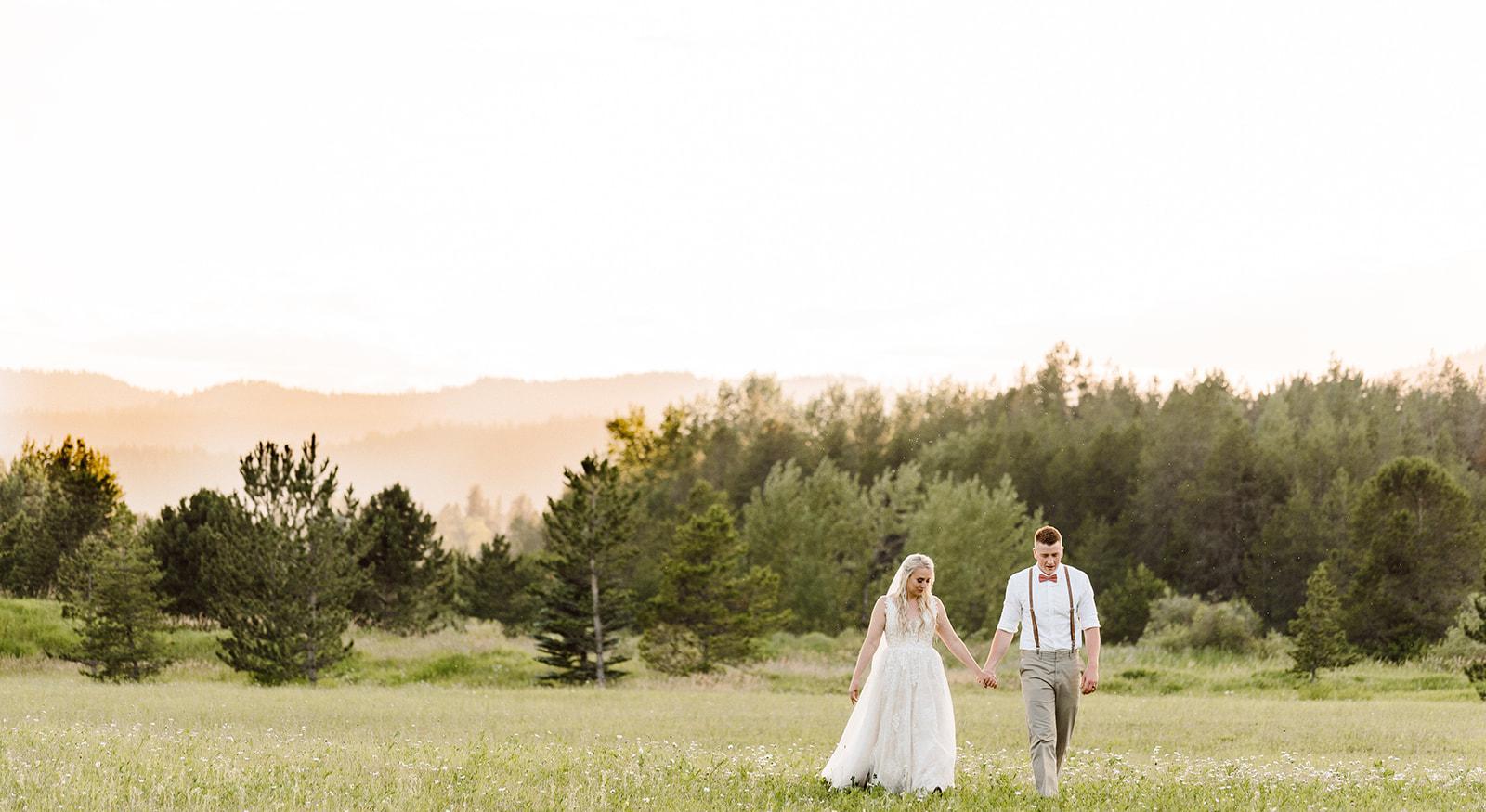 Amber Pangborn and Daron Neary's Wedding Website