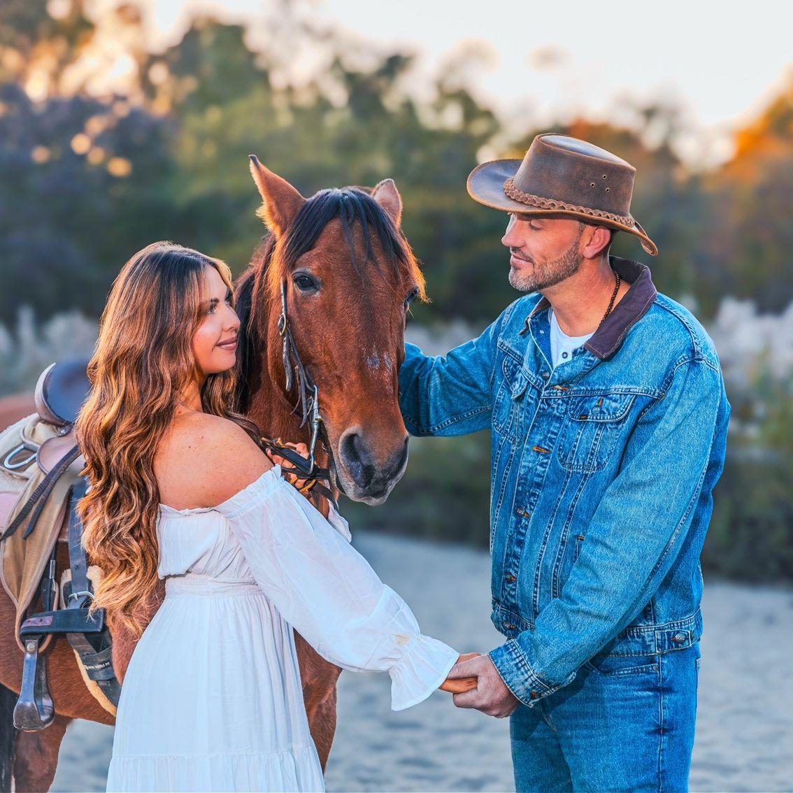 Robyn Holt and Chris Geiger's Wedding Website