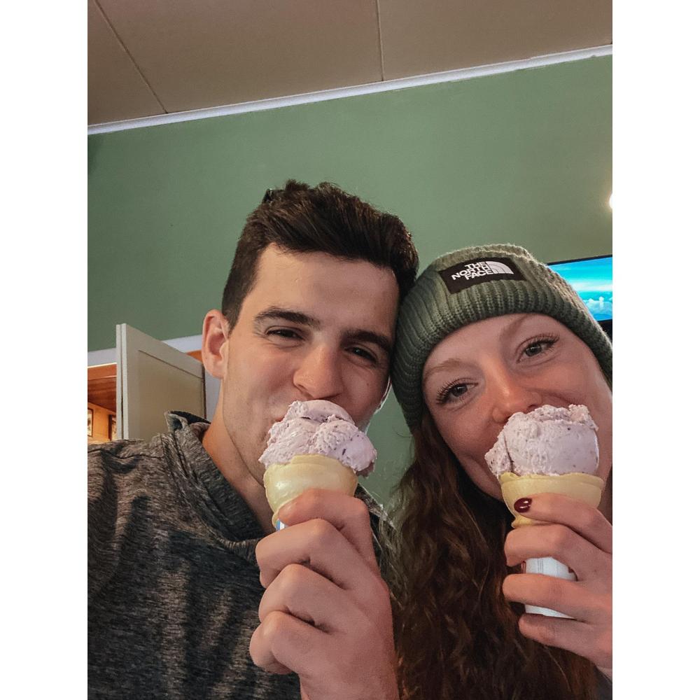 Alexis Pinney and Vincent Dreussi's Wedding Website