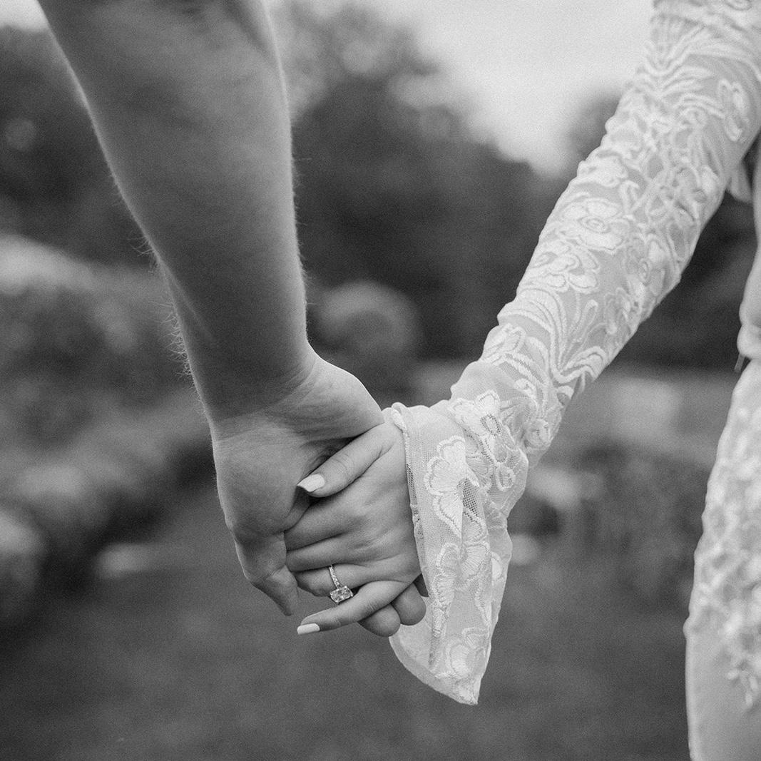 Kelsey Hildin and Christopher Howarth's Wedding Website